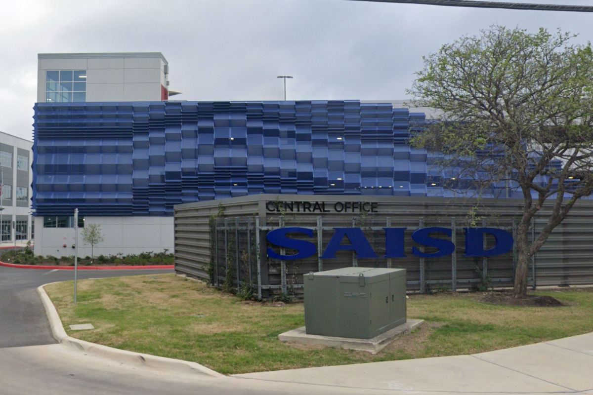 San Antonio School District Advances 'Rightsizing' Plan, Aims To