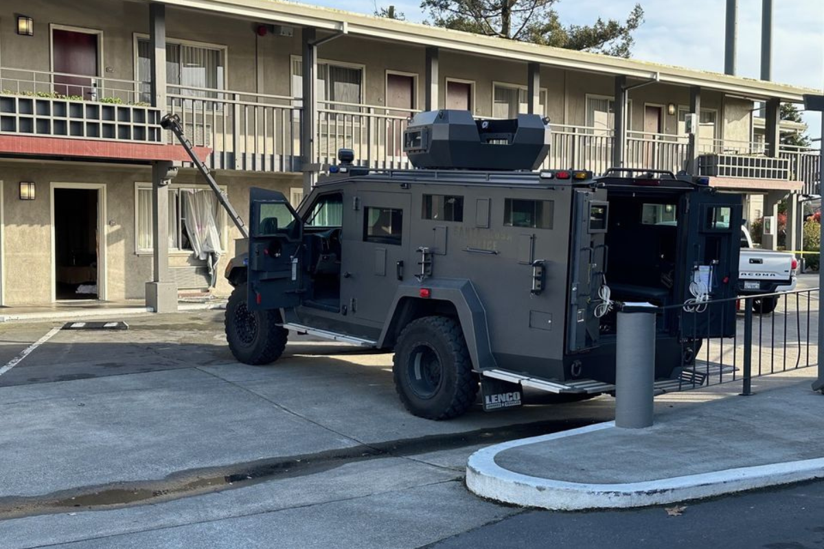Santa Rosa Police and SWAT Subdue Armed Suspect Following Standoff at