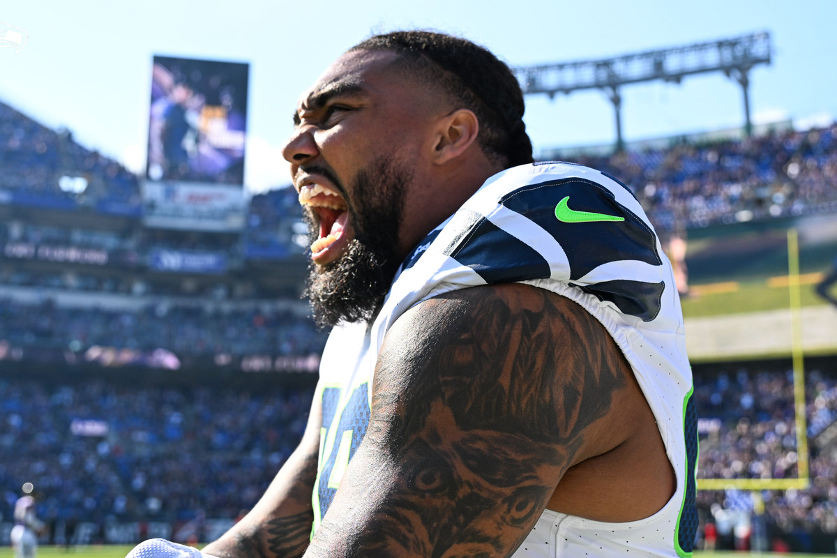 Seattle Seahawks Fortify Defense, Sign Leonard Williams to $64.5