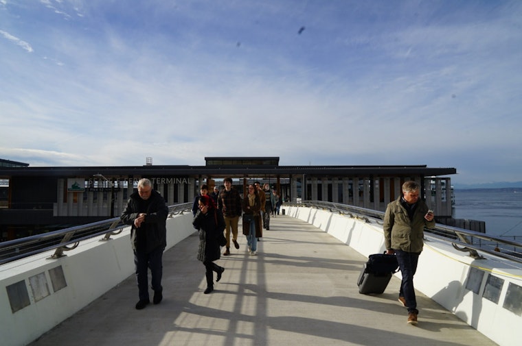 Seattle Unveils Fully Enhanced Marion Street Pedestrian Bridge,