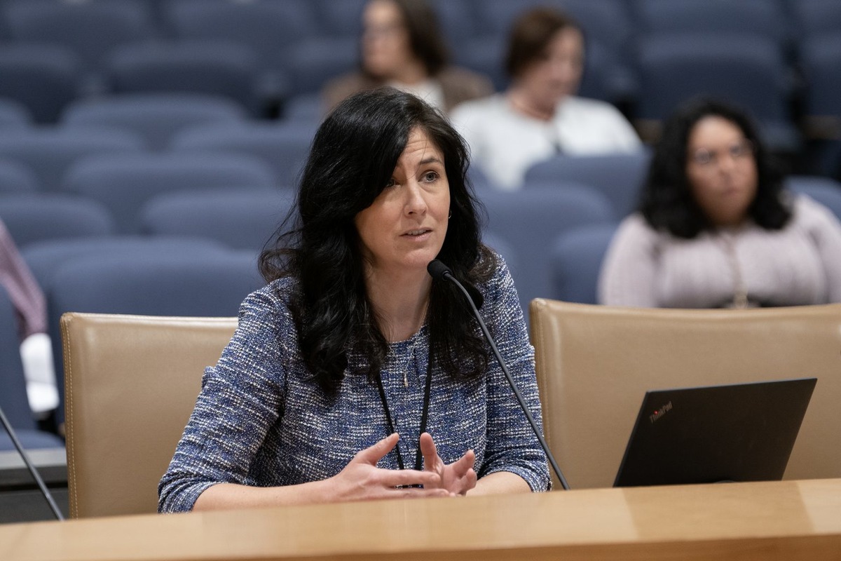 Senator Gustafson Proposes Stricter Lead Regulation Bill to Protect