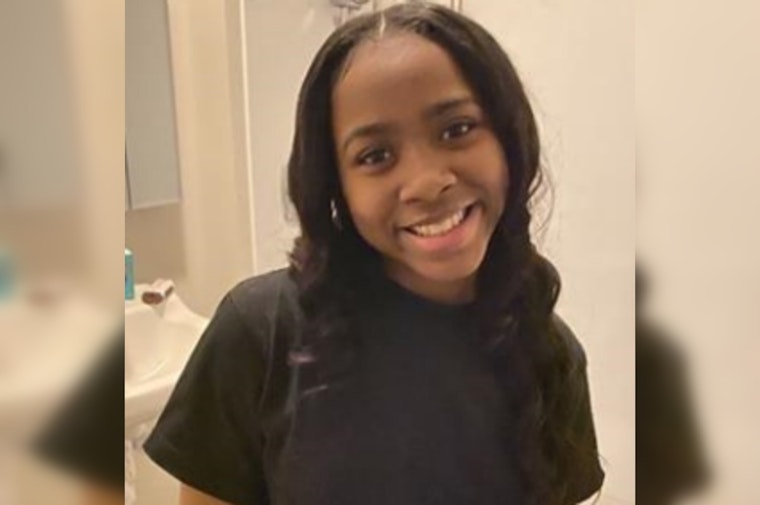 Urgent Search For Missing 13 Year Old Girl Last Seen In Chicagos