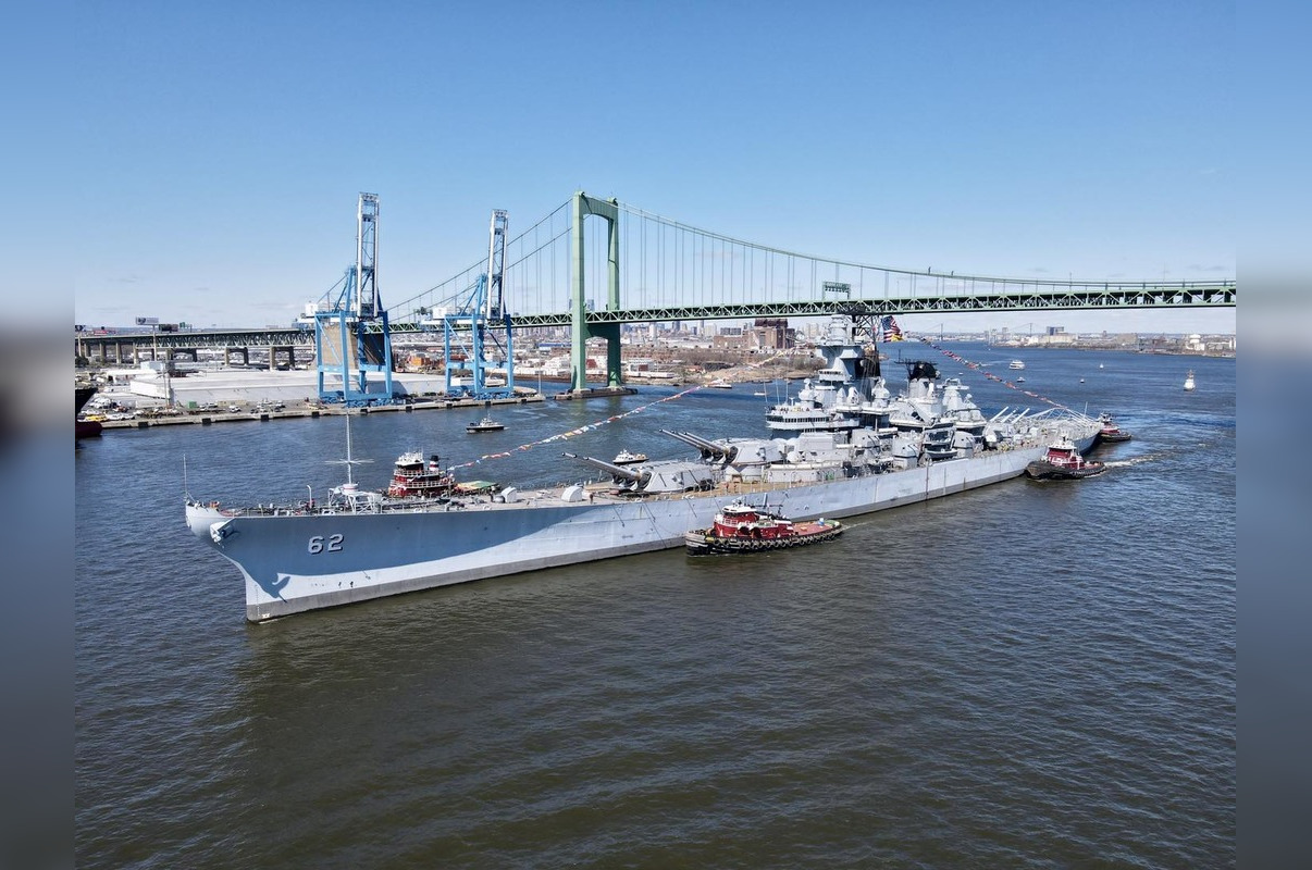 Venerable USS New Jersey Sets Sail for Maintenance in Philadelphia,