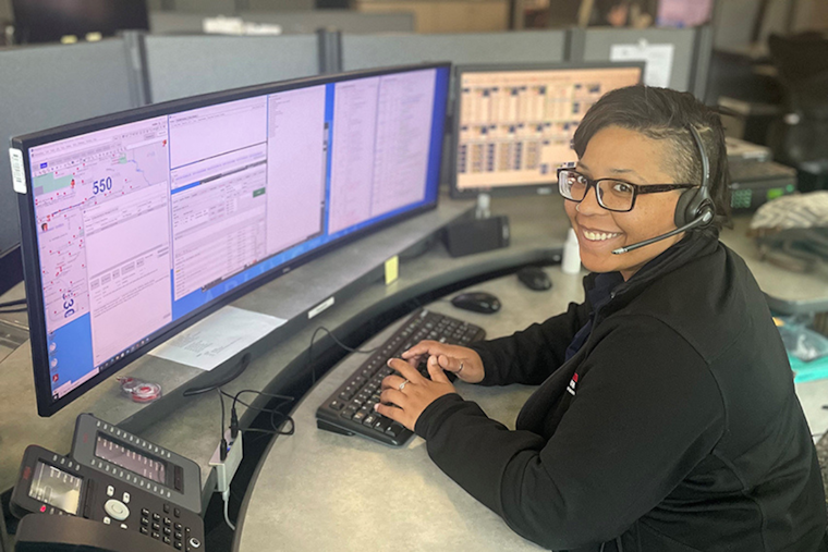 Arlington Honors 9-1-1 Operators and Dispatchers During National