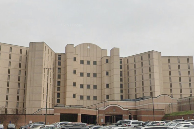 Atlanta Inmate Accused of Fatal Stabbing as Fulton County Jail