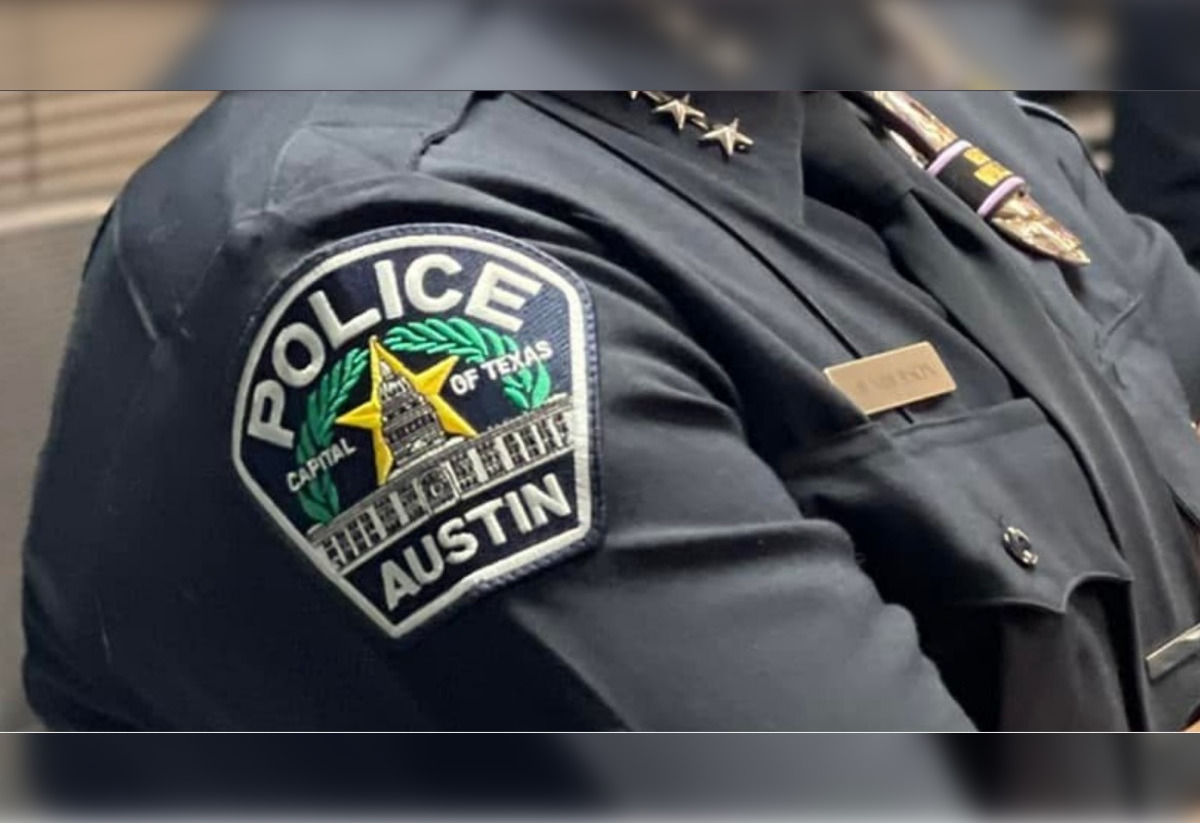 Austin Police Cadets and Leadership Unite in Pre-Dawn Chief's Run