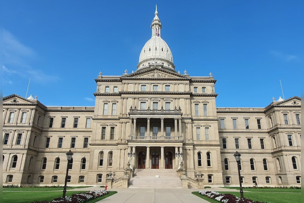 Democrats Regain Control of Michigan House, Historic Win for Hmong