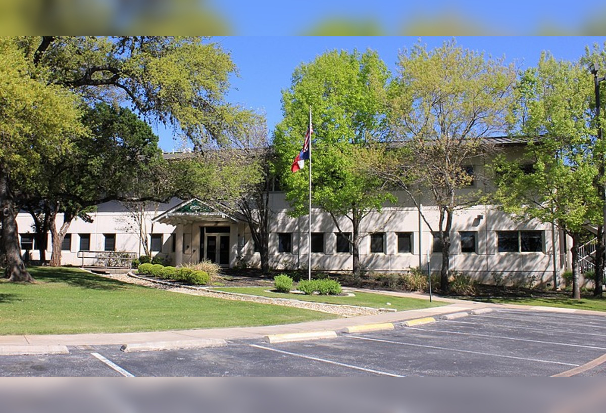 Eanes ISD Turns Total Solar Eclipse Into Educational Bonanza, Keeps