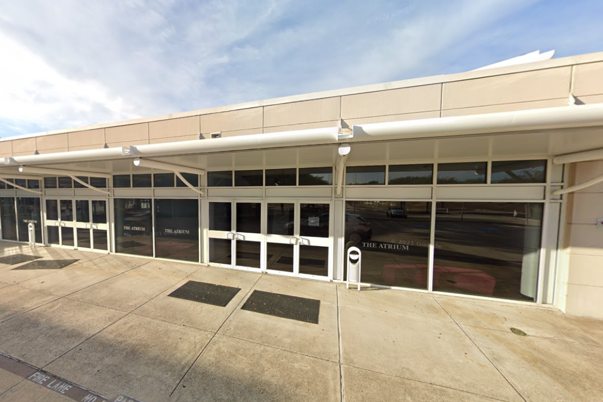 Garland Honors Hope Clinic Founder at Celebration of Hope Event This