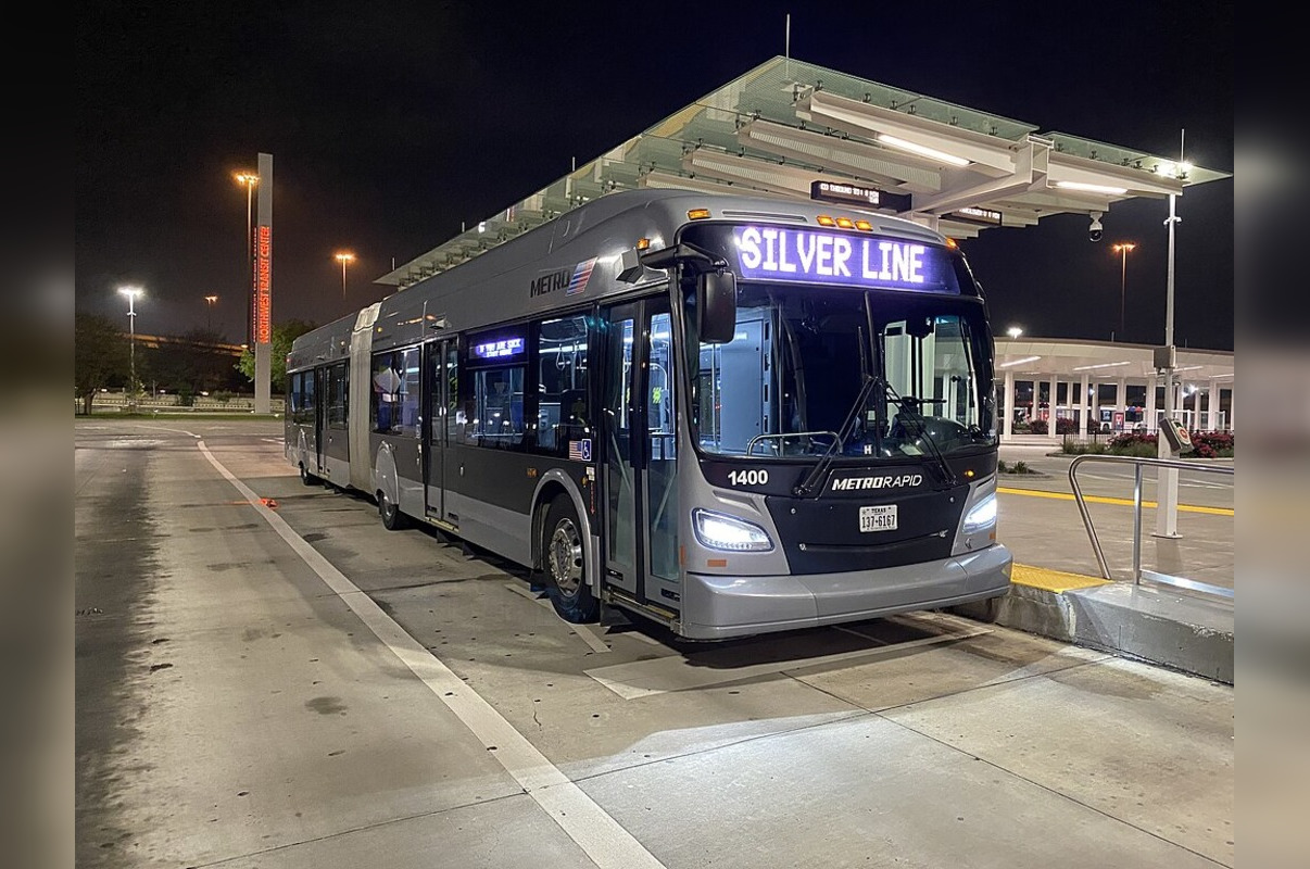 Houston Metro Reduces Silver Line Service Frequency Amid Low Ridership