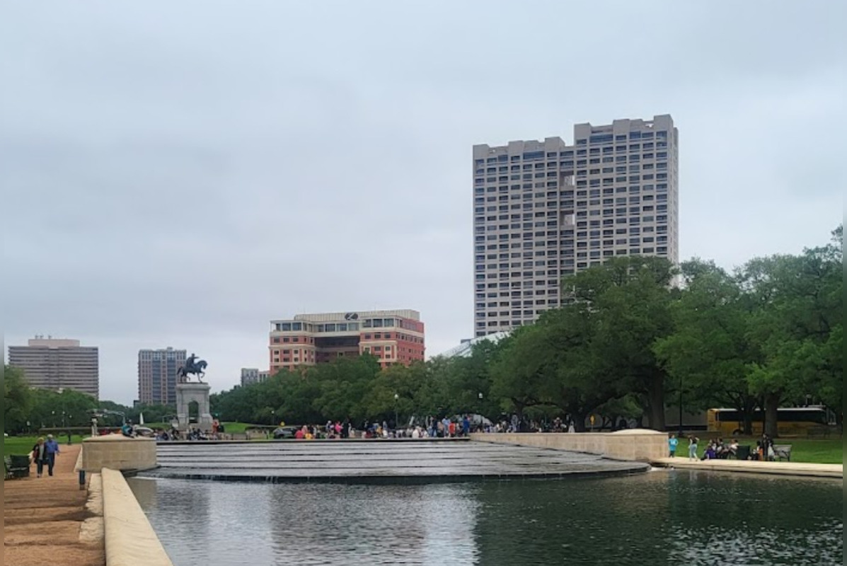 Houston to See Weather Improvement with Weekend Showers, East on Alert