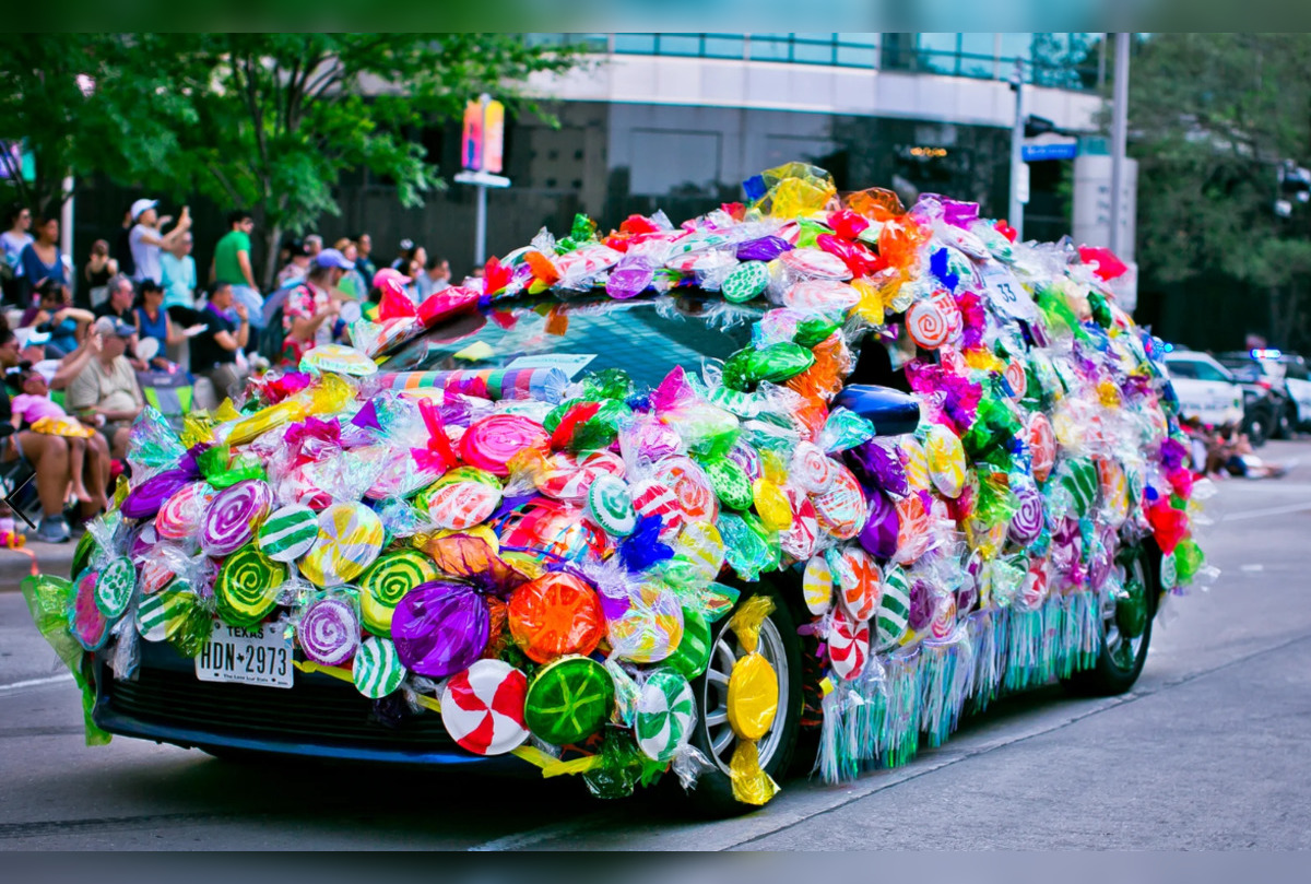 Houston's 37th Annual Art Car Parade Dazzles With Creative Mastery as