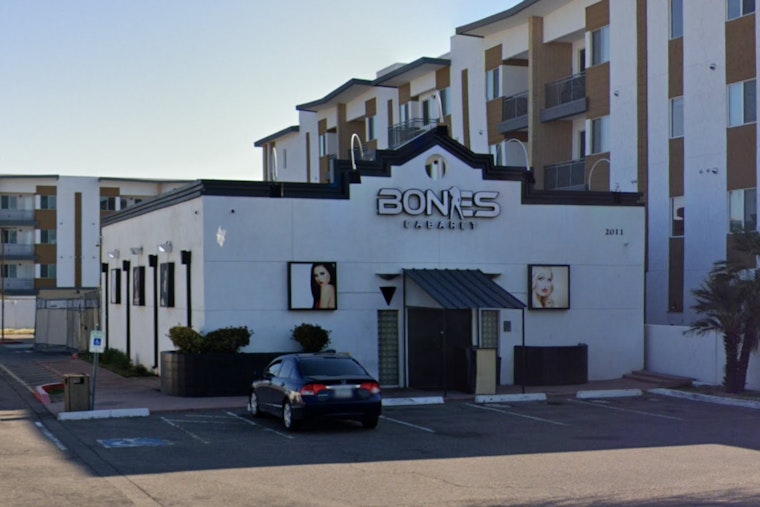 Phoenix's Nightlife with a Risqué Twist: A Tour of the City's Top