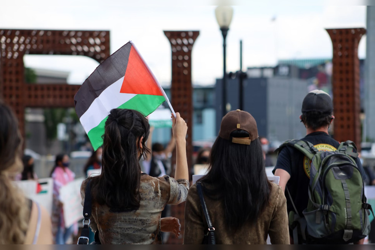 Seven Arrested During Pro-Palestine Protest for Obstructing Traffic in