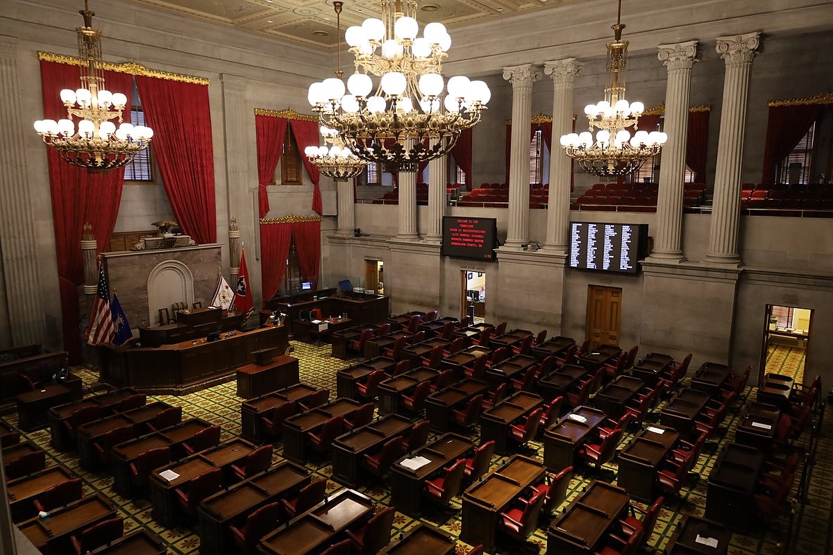 Tennessee Legislators Advance Bill to Remove Judgeships in