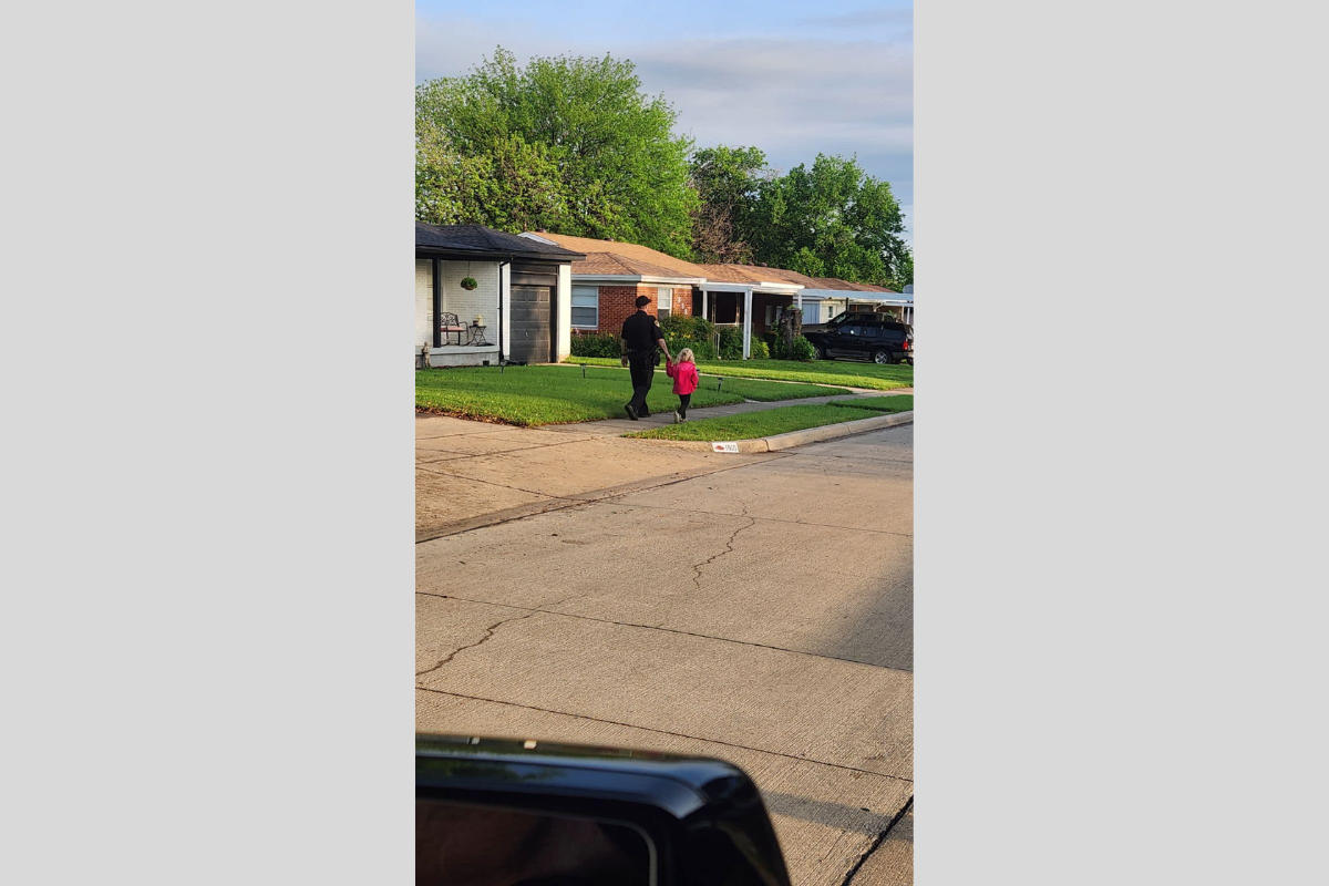 White Settlement Officer Hailed as Hero for Reuniting Lost Child with