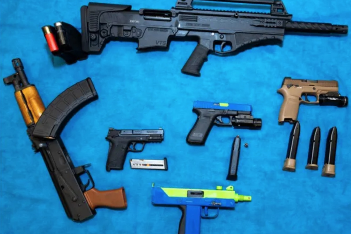 Athens Police Seize Arsenal in Gang Unit Raid, Convicted Felon Faces