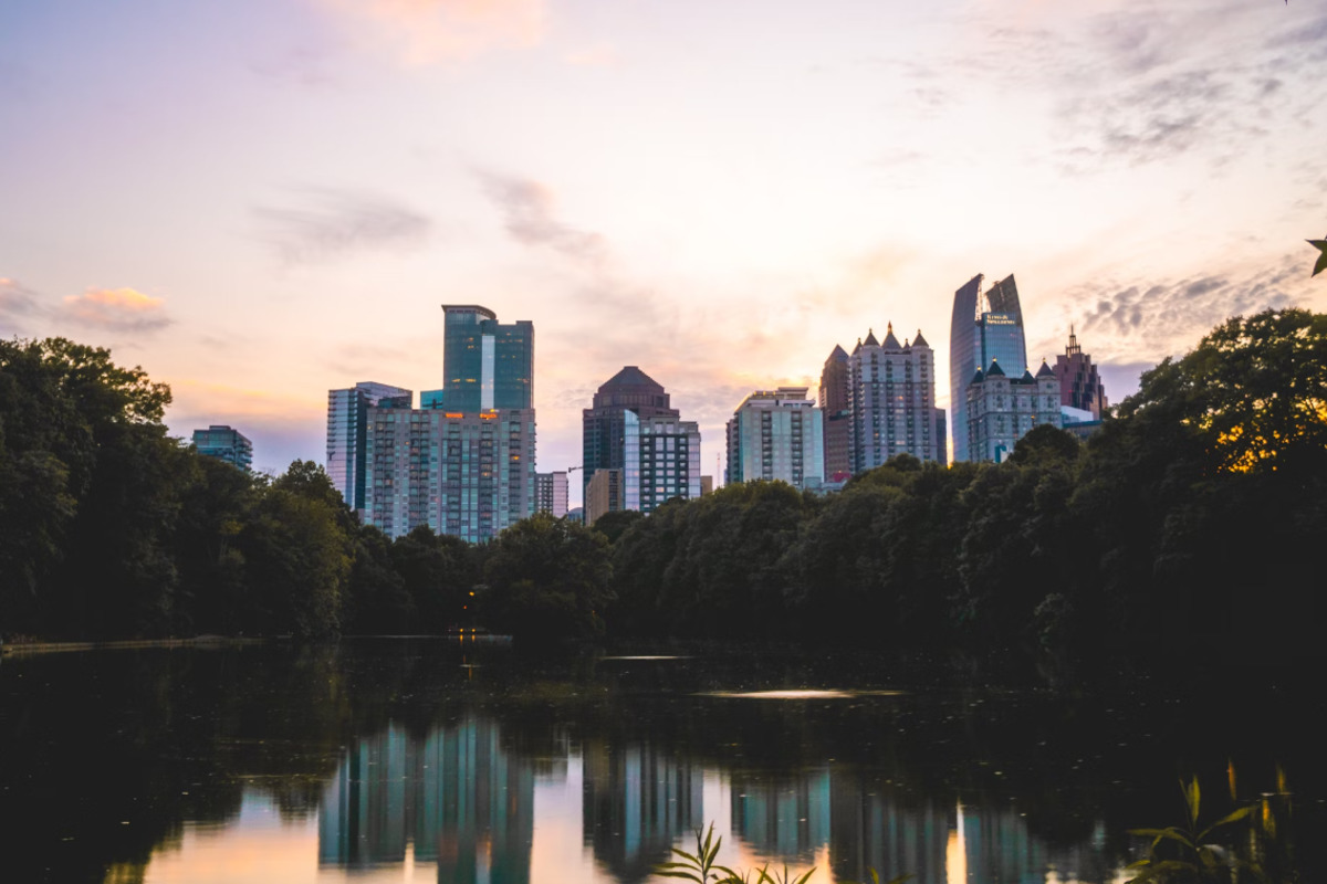 Atlanta's Spring Forecast: Sunny Days Peppered With Storms, Highs in