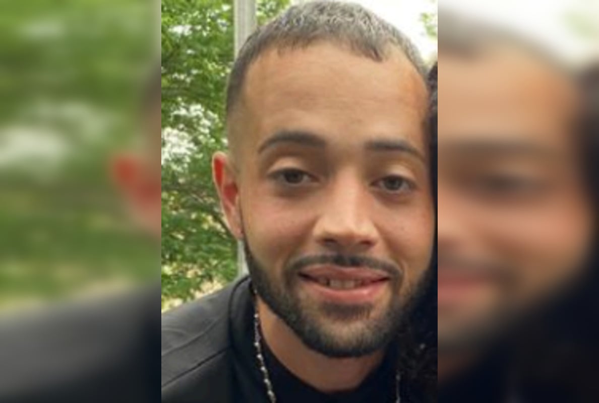 Chicago Police Issue Alert for Missing 28-Year-Old Jeivy