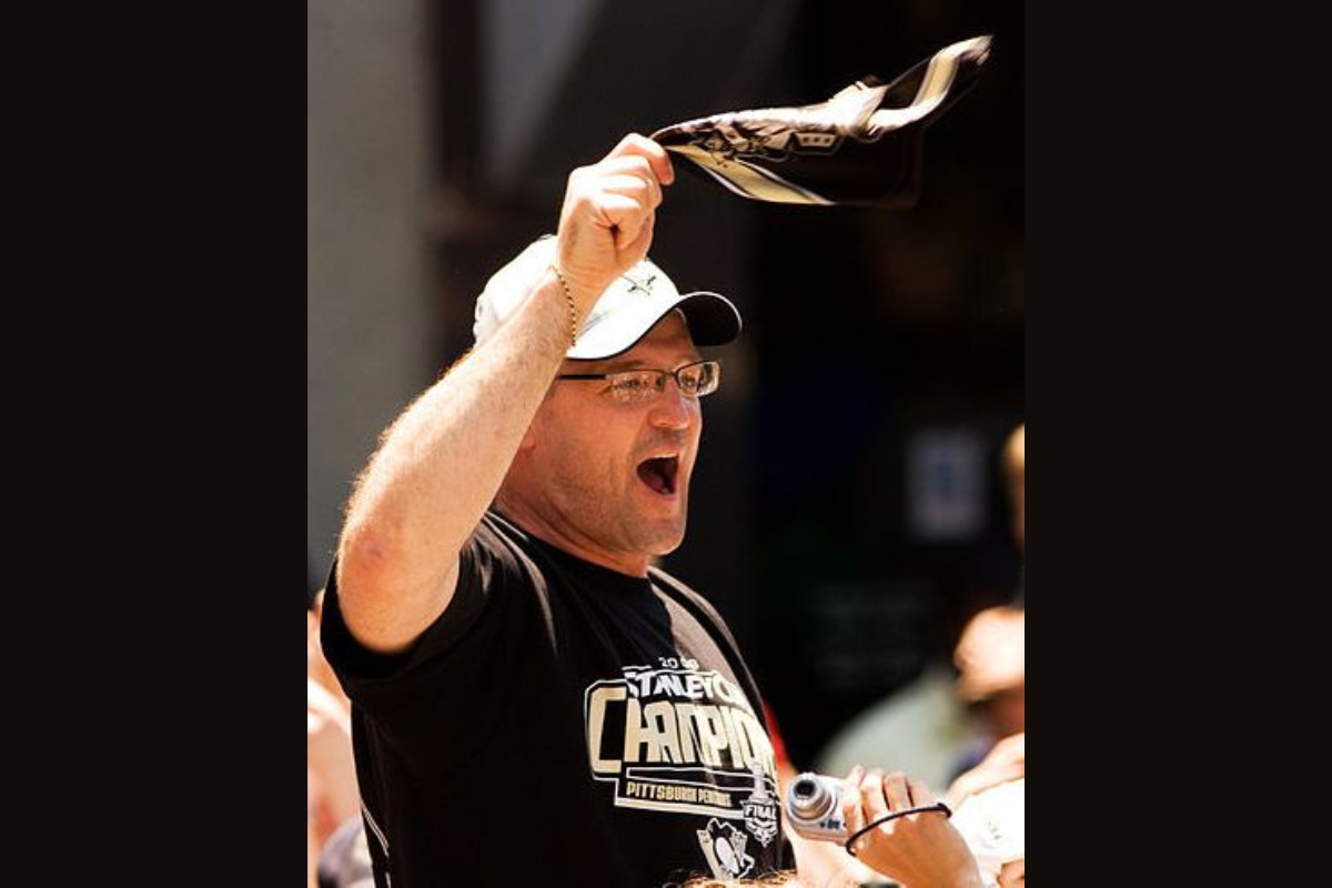 Dan Bylsma Set to Take the Helm as Seattle Kraken's New Head Coach,