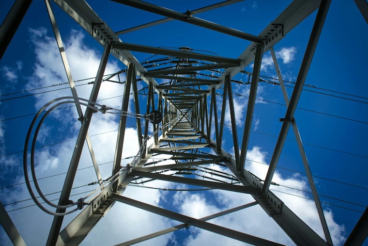 Daredevil Survives 40-Foot Fall and Electrocution During Dangerous