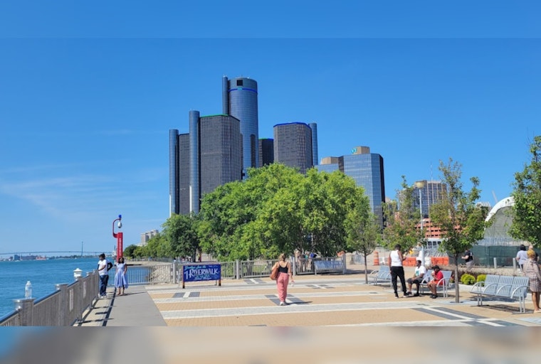 Detroit Basks in Warm-Up With Sunny Skies, Highs in 80s; Rain Looms