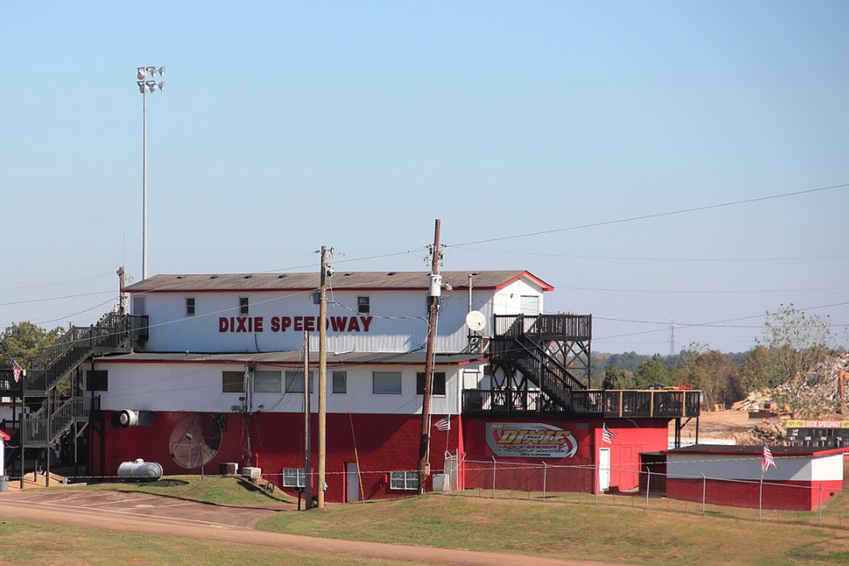 Dixie Speedway Makes a Celebrated Comeback in Woodstock, Rallying the