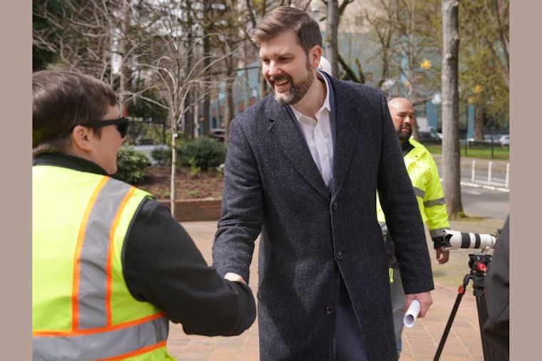 Final Debate Intensifies as Schmidt and Vasquez Vie for Multnomah