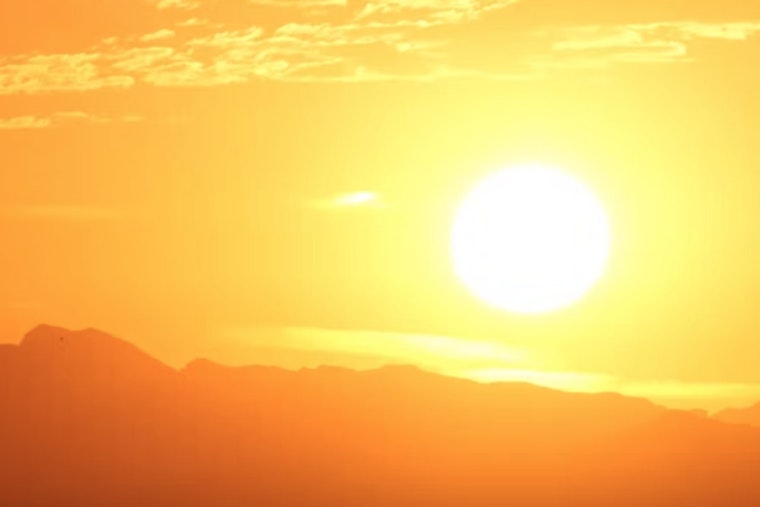 Houston Heat Wave Poses Health Risks as City Struggles Without Power