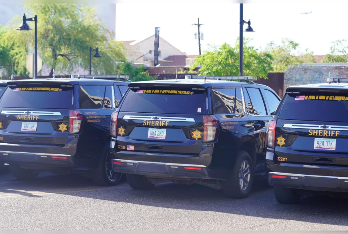 Maricopa County Sheriff's Vehicles to Honor Fallen Officers and