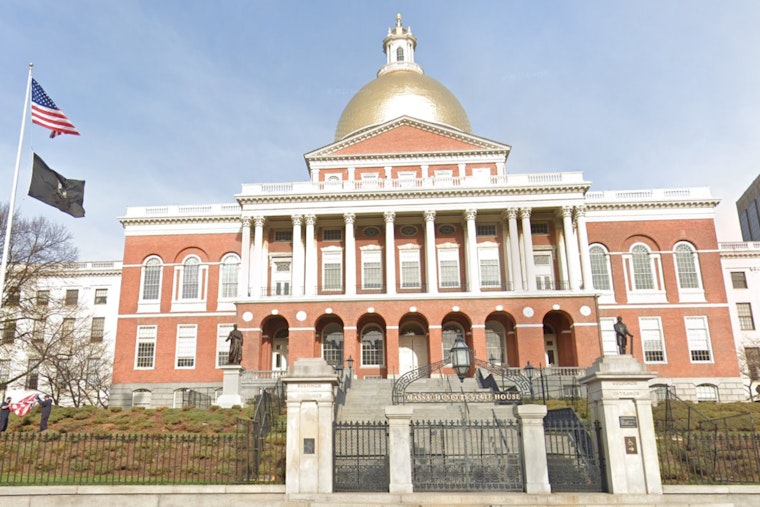 Massachusetts House Passes Bill for 205 New Alcohol Licenses to