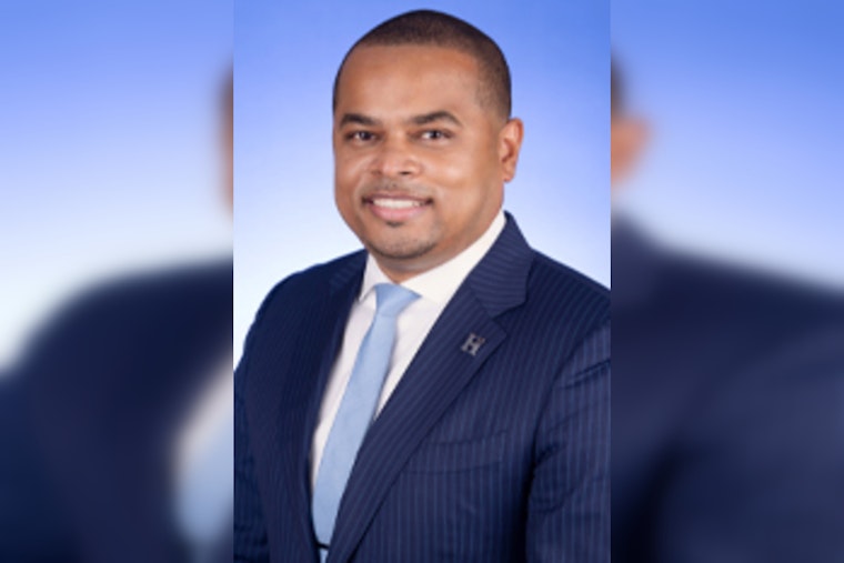 Miami-Dade Commissioner Hardemon Leads Rededication of Road to Honor