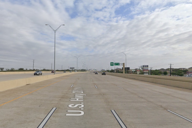 One Killed in Fiery Rollover Crash Near Highway 281 in San Antonio