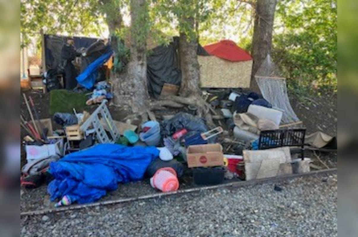 Pierce County Deputies Clear Midland Homeless Camp, Recover Abandoned