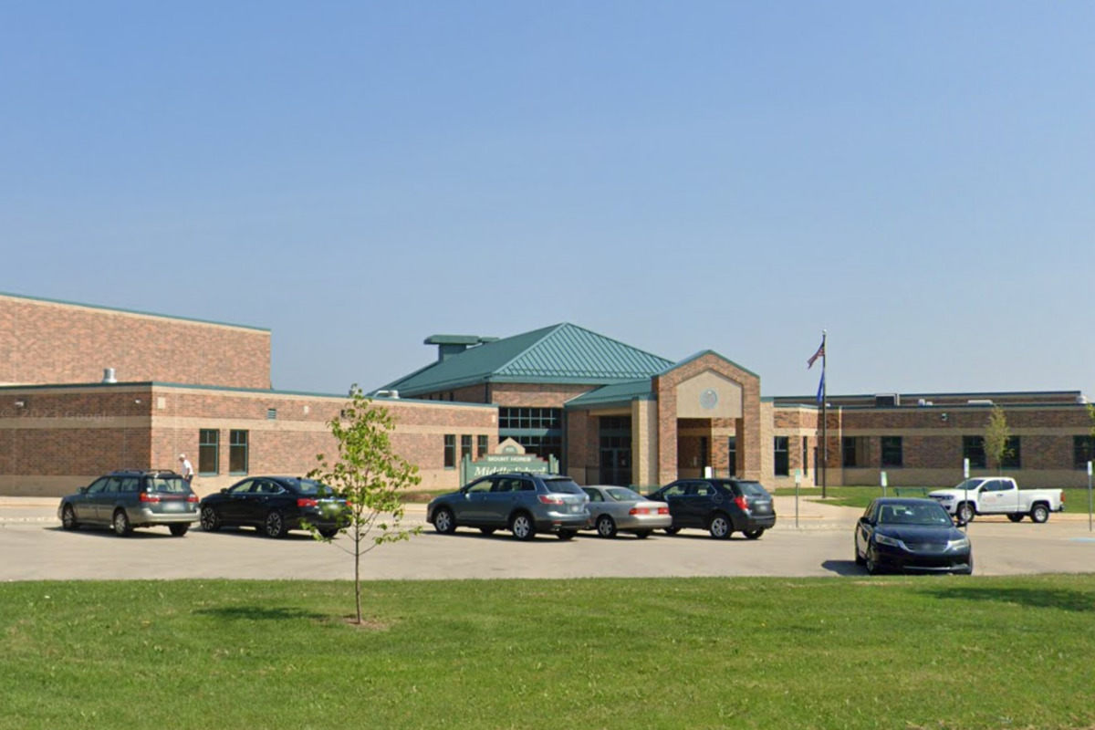 Police Shoot Armed Student Outside School In Wisconsin Woe