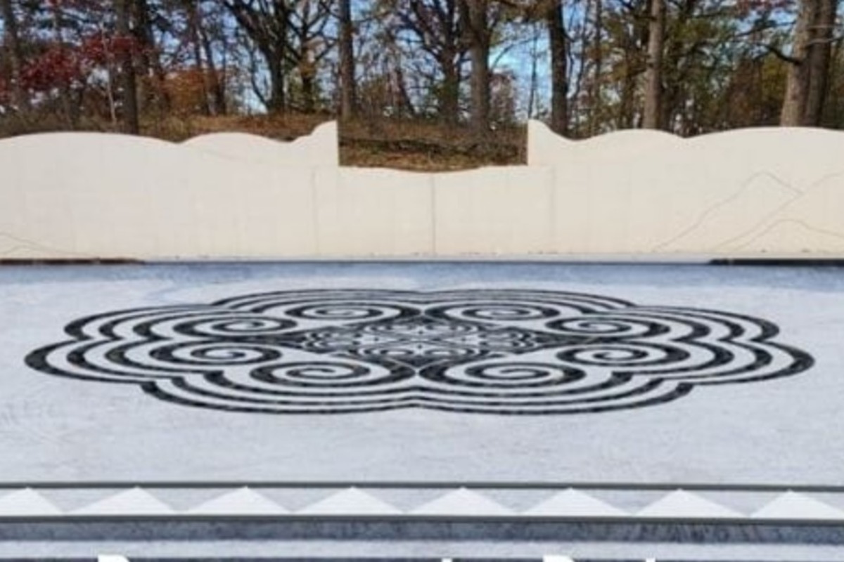 Saint Paul Hosts Hmong Plaza Opening with Cultural Festivities at