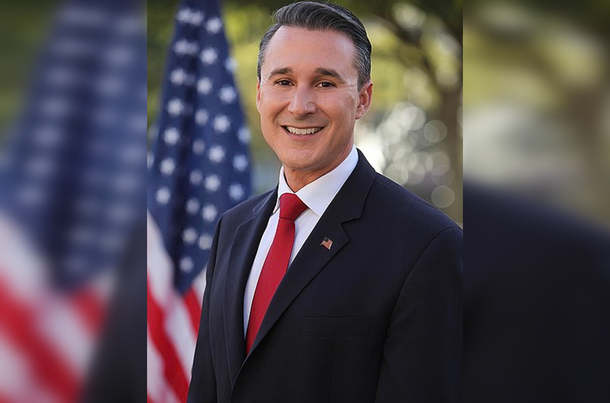 Senator René García Steps Up Amid Steward Health's Chapter 11 Filing,