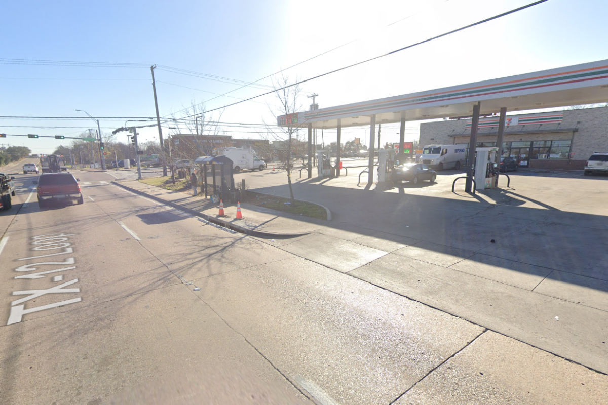 Dallas Police Seek Public Aid to Identify Suspect in Credit Card Theft