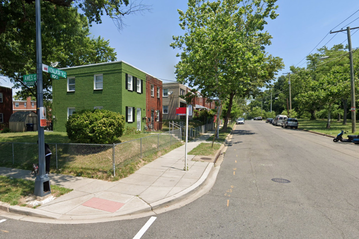 D C Police Arrest 20 Year Old Woman For Armed Carjacking Linked To