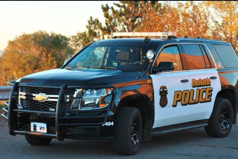 Duluth Police Successfully Defuse Welfare Check Incident with Peaceful