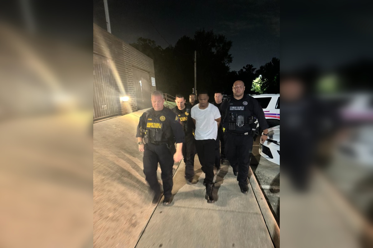 Houston Deputy Shot with AR-15, Suspect D'Anthony Simms-Coleman