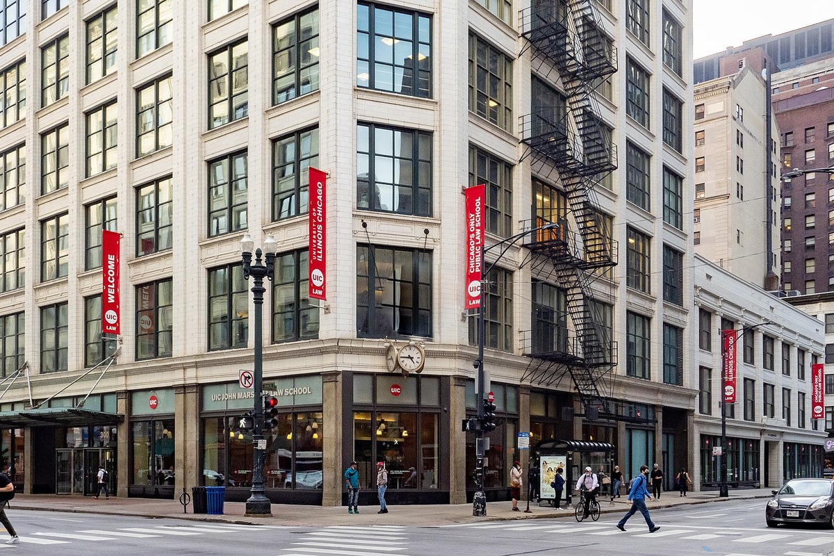 New Beginnings at University of Illinois Chicago with Peregrine Falcon