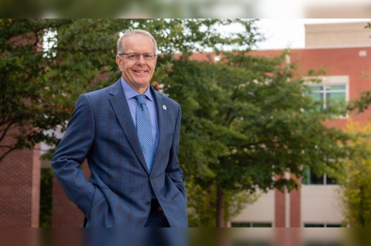 Oak Ridge National Laboratory Appoints Craig Blue as Chief