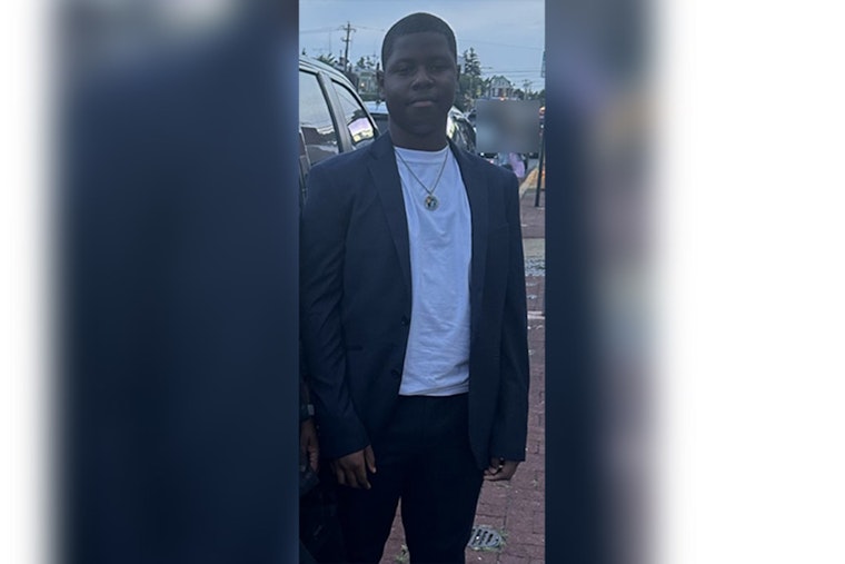 Philadelphia Police Seek Help Locating Missing 15-Year-Old Izeem