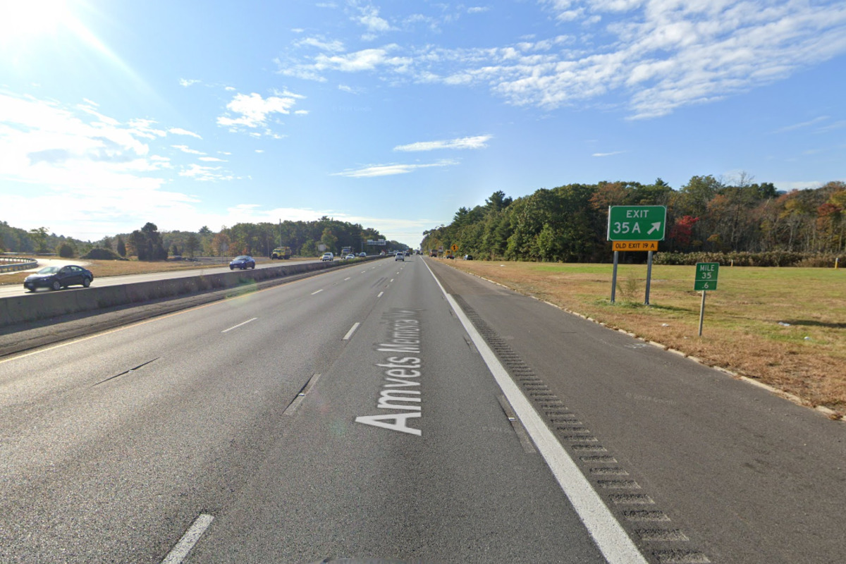 Route 24 In Avon Shut Down After Dramatic Rollover Crash Commuters