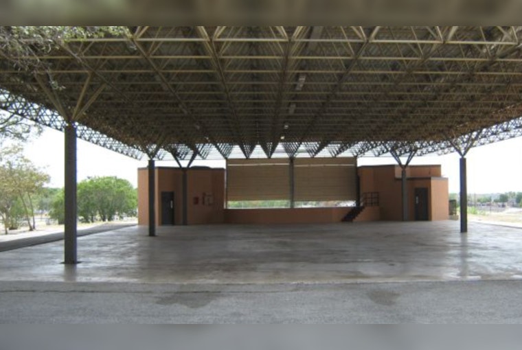 San Antonio Honors Boxing Legend Robert Quiroga with Rosedale Park