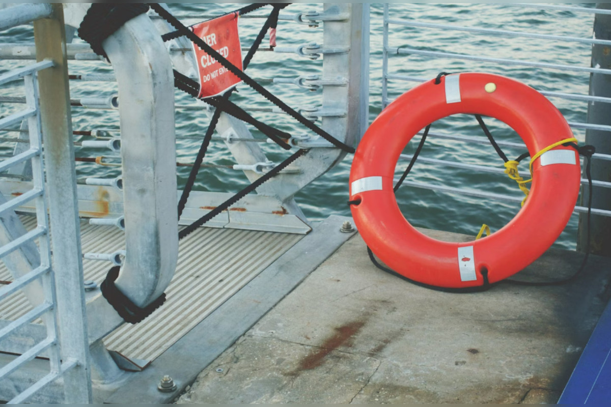 Surfers Rescued from Rip Current Off Seaside Coast by Local Emergency