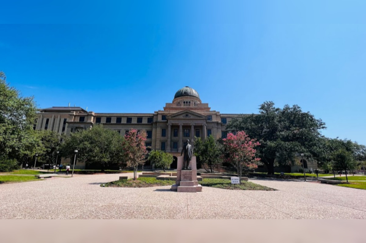 Texas A&M Decides Against Reviving Bonfire Tradition, Cites