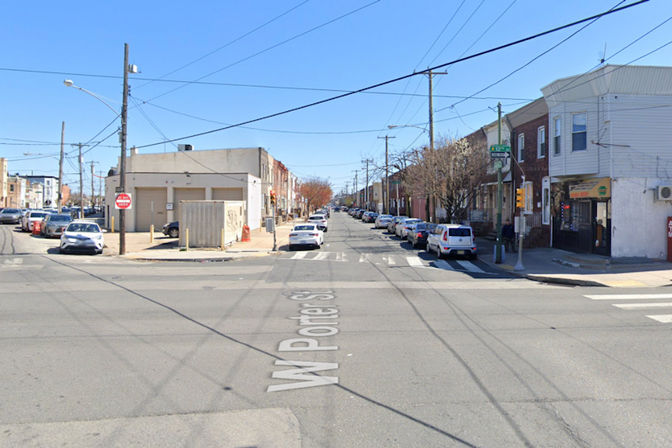 72-Year-Old Woman Stable After Being Grazed by Bullet in South