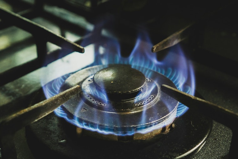 Austin Residents Face Potential Gas Bill Increase, Cities Push Back
